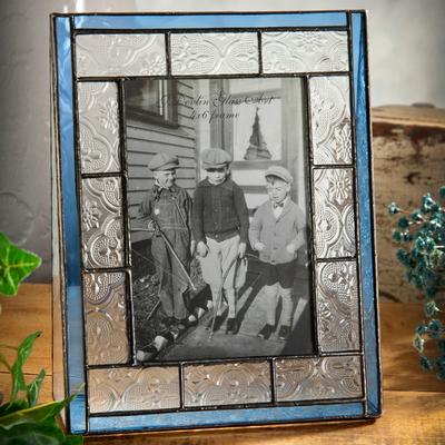 Blue Vintage Glass Frame - Vertical – Yankee Ingenuity